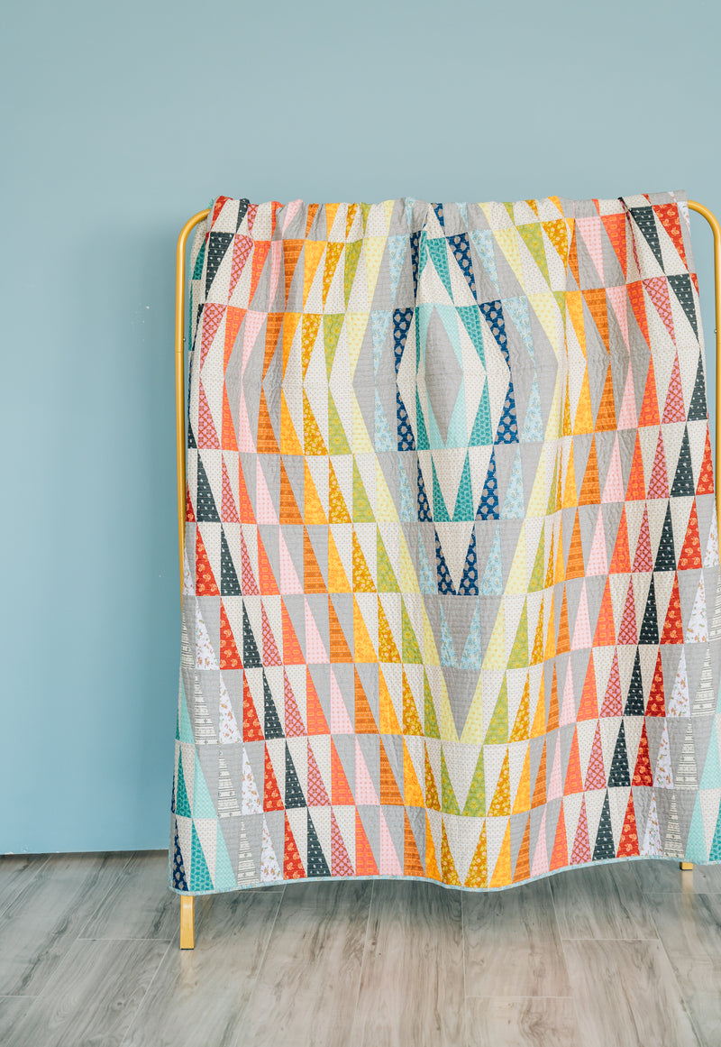 Tripping Out Quilt Kit in Vintage Cloth